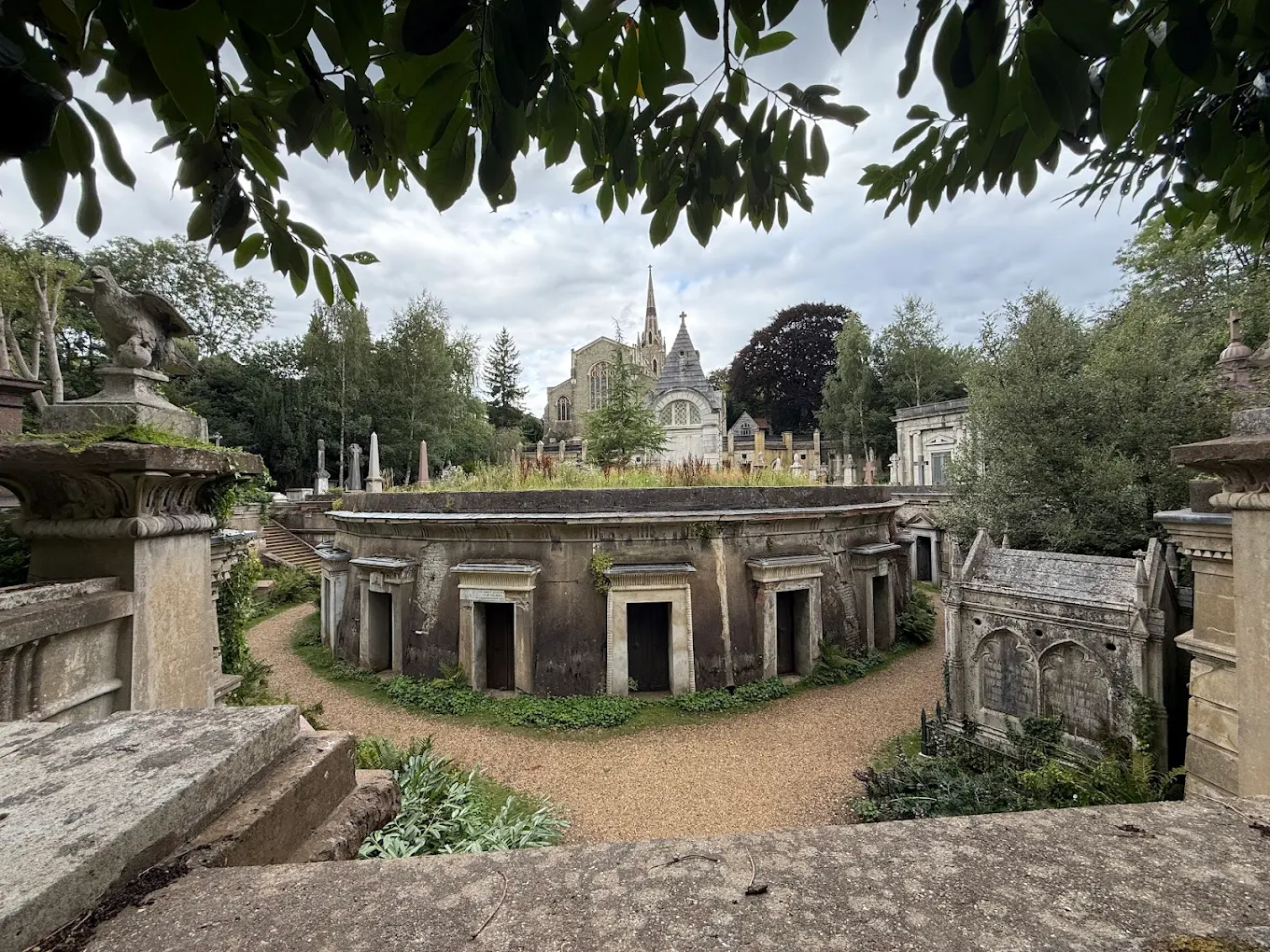 Highgate Cemetery: Amazing & Unforgettable Experience (2025)